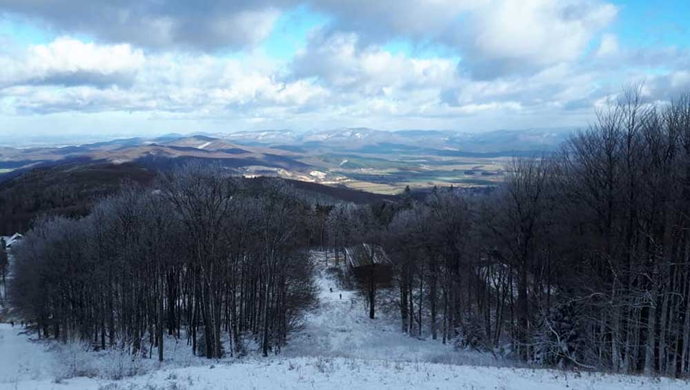Považský Inovec- turistické trasy/ cyklotrasy » REŠTARTNI SA